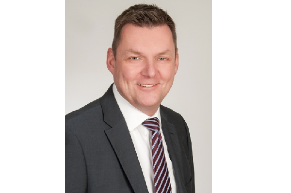 Tece: Dr. Michael Freitag ergänzt Unternehmensführung - Si